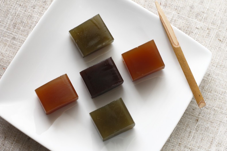 Yokan - recipe for Japanese seaweed jelly | Suki Desu